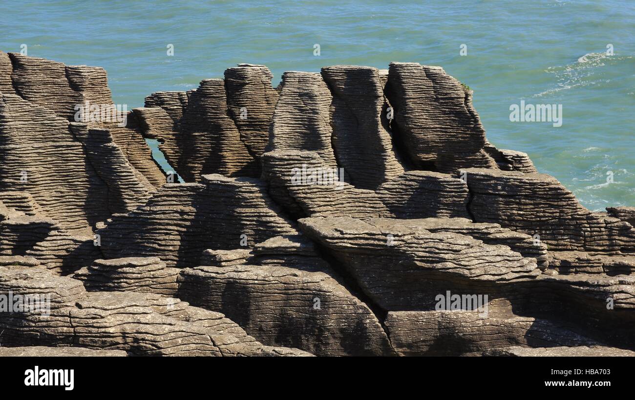 Pancake Rocks, rock formations in Punakaiki Stock Photo - Alamy