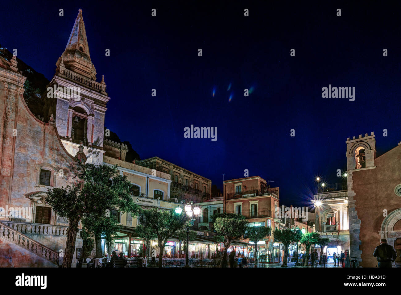 View over the main square in Taormina Stock Photo - Alamy