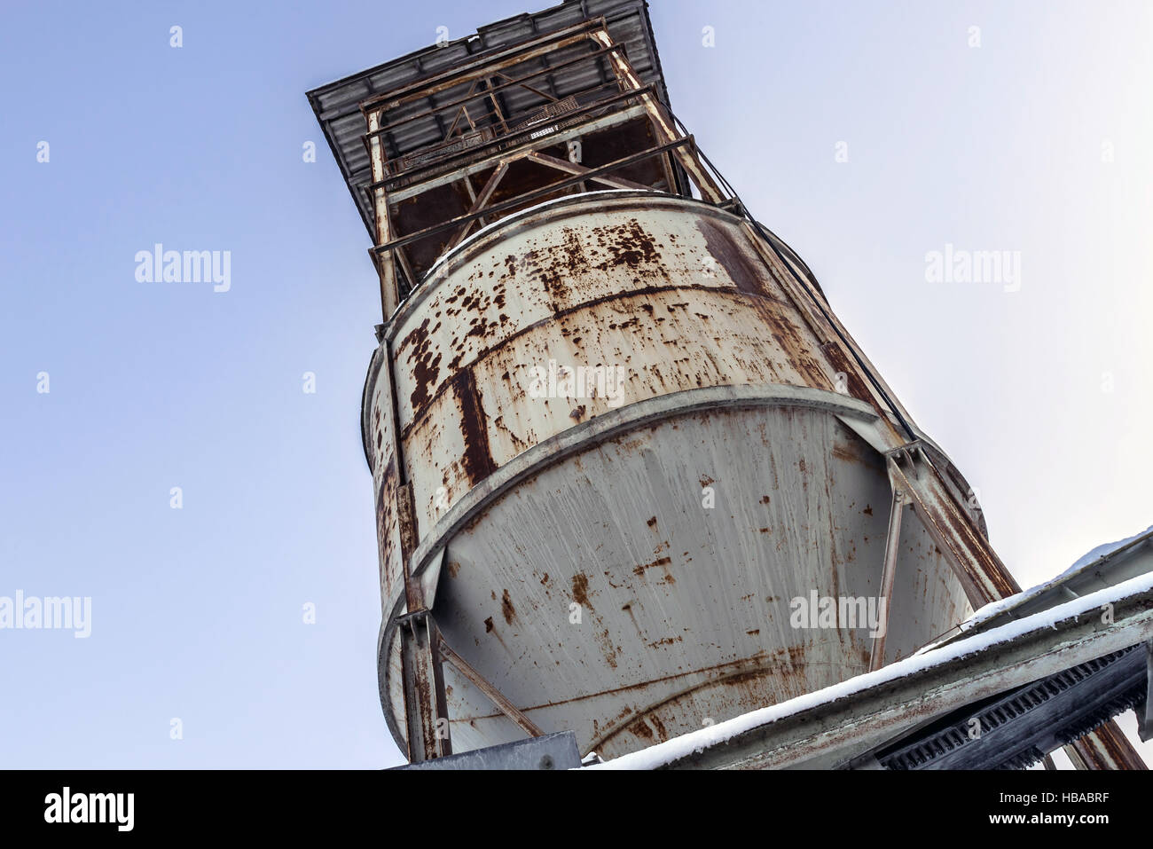 Stone silo hi-res stock photography and images - Alamy