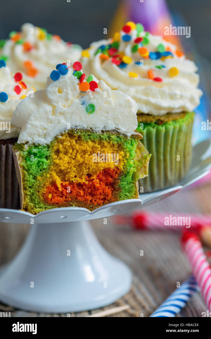 Colorful cupcakes hi-res stock photography and images - Alamy