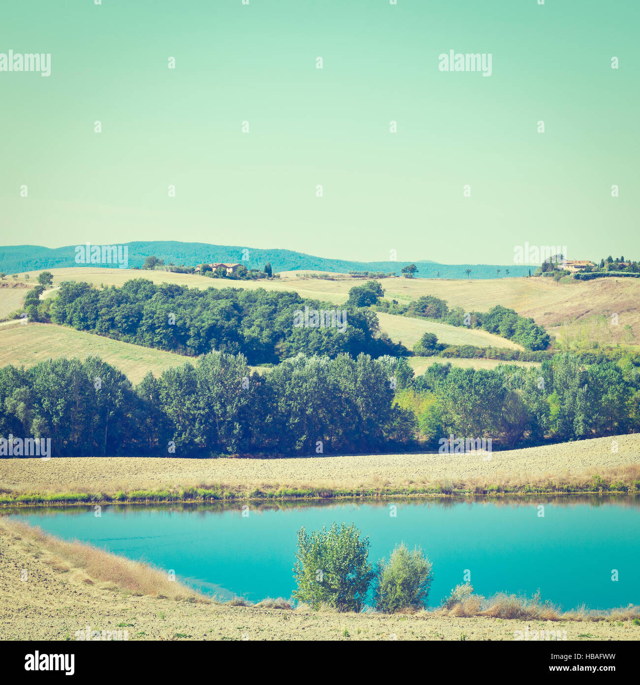 Landscape autumn fall pond farmland hi-res stock photography and images ...