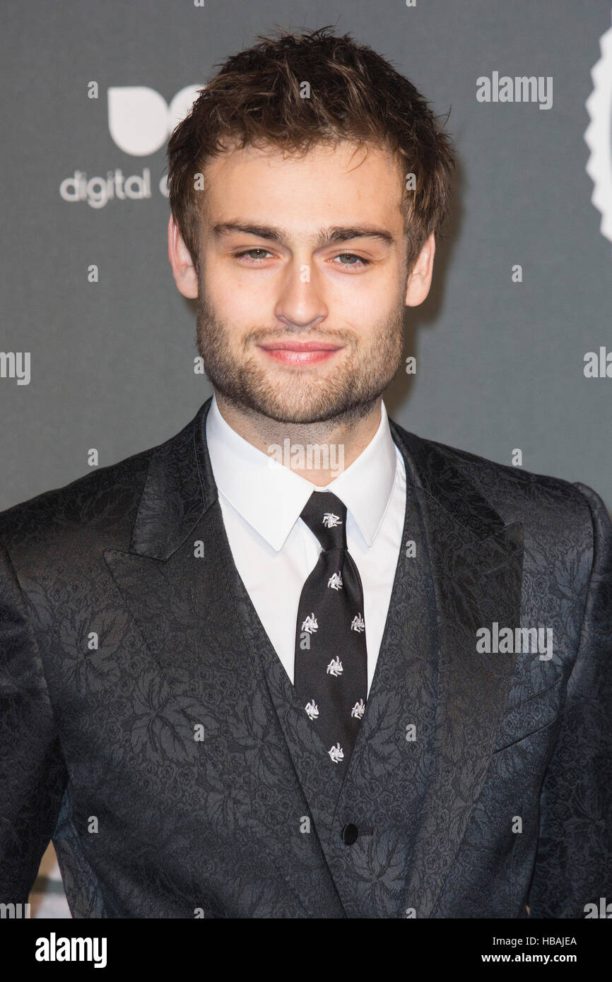 Douglas Booth Actor