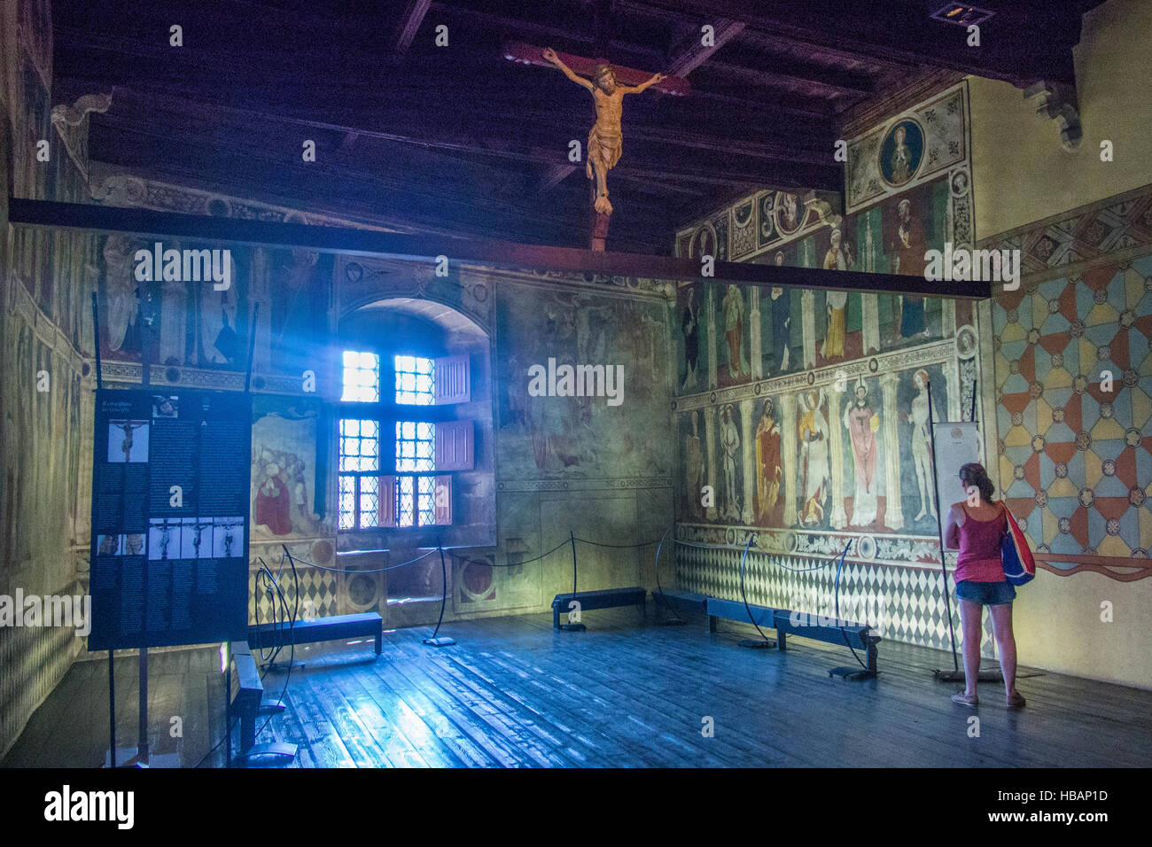 Italy castle interior hi-res stock photography and images - Alamy