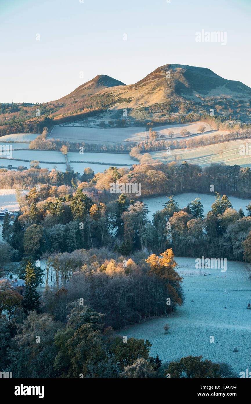 River Tweed Valley Scotland Stock Photos & River Tweed Valley Scotland ...