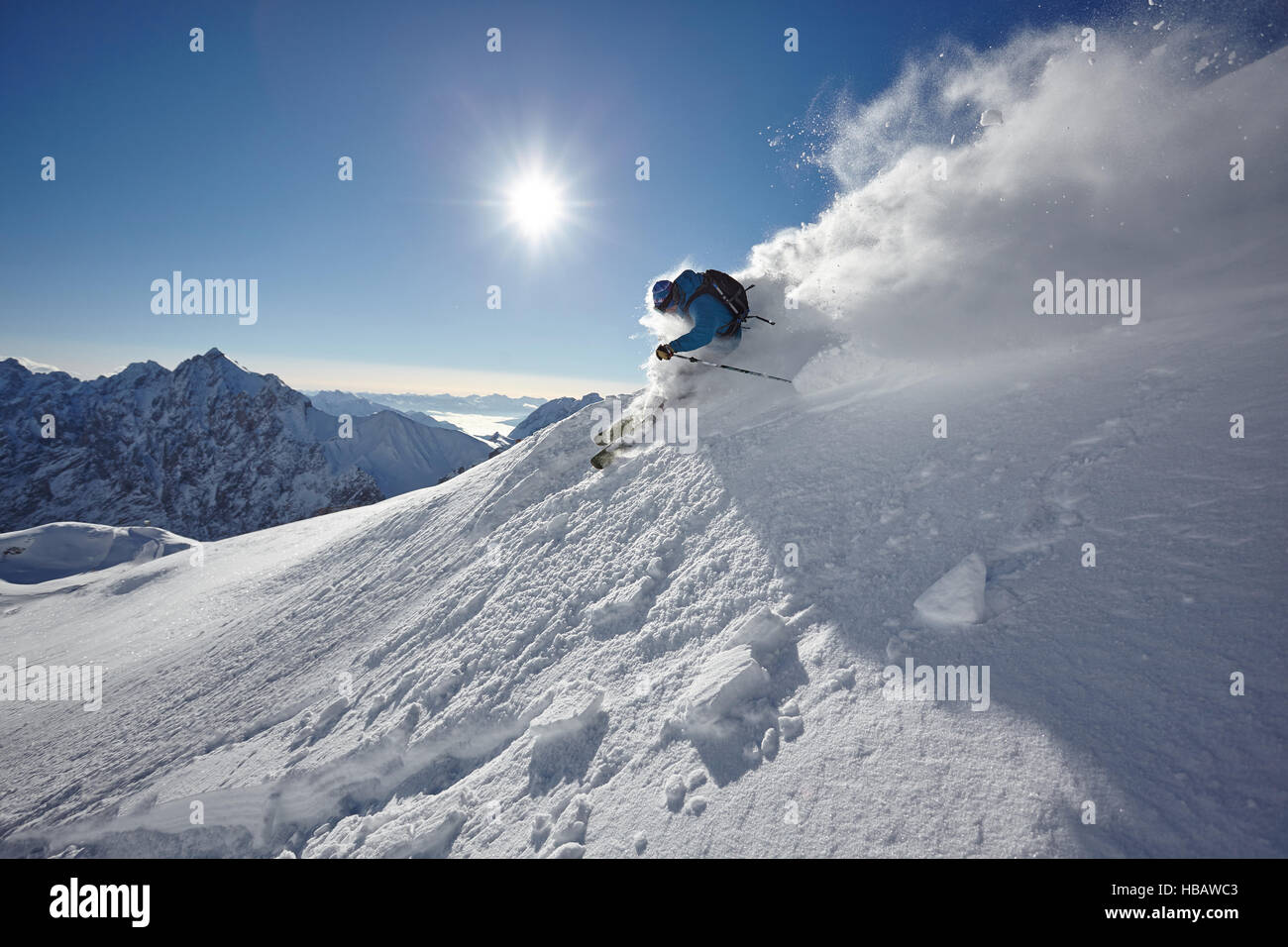 Freestyle skiing hi-res stock photography and images - Alamy