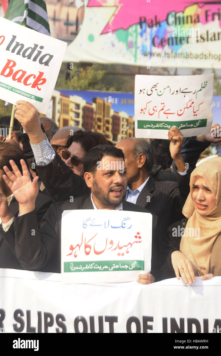 Kashmir rally islamabad hi-res stock photography and images - Alamy