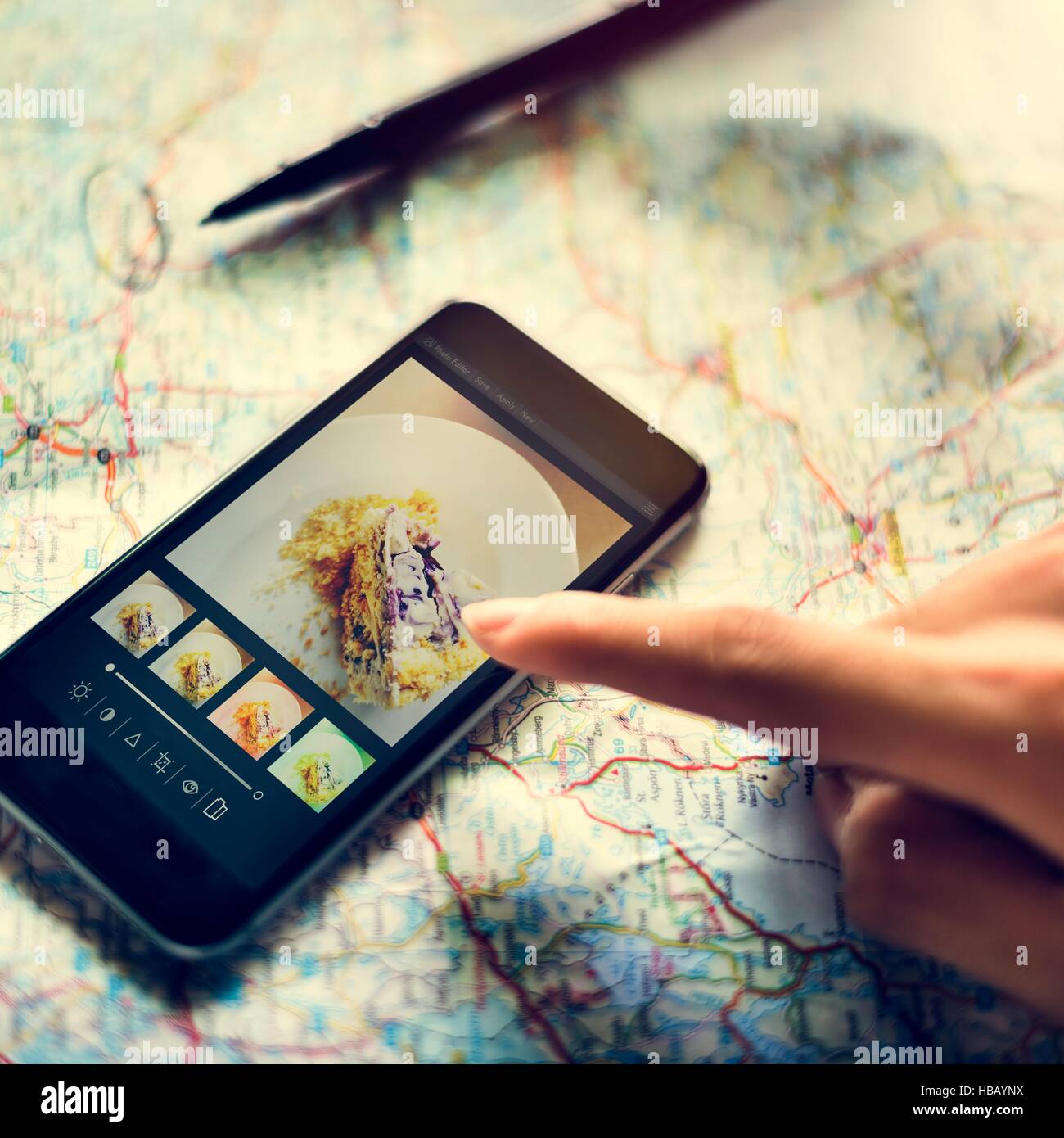 Hand editing hi-res stock photography and images - Alamy