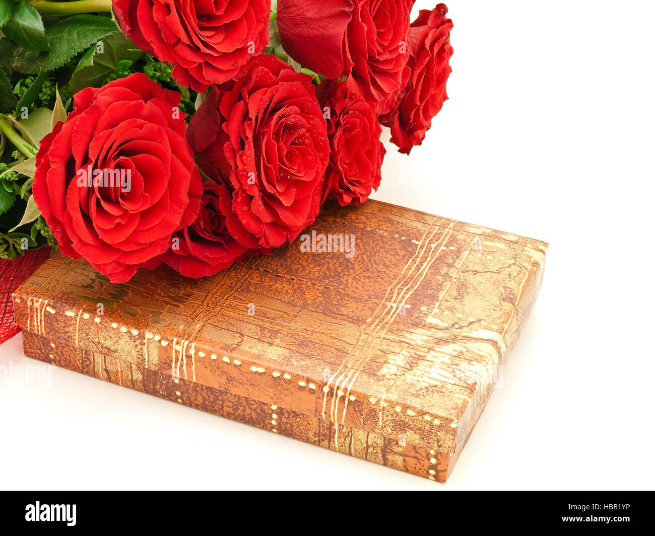 Red roses and rings hi-res stock photography and images - Alamy