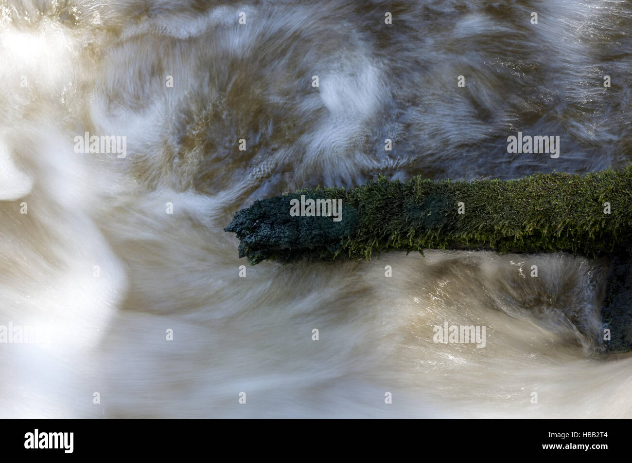 Fliesend wasser hi-res stock photography and images - Alamy