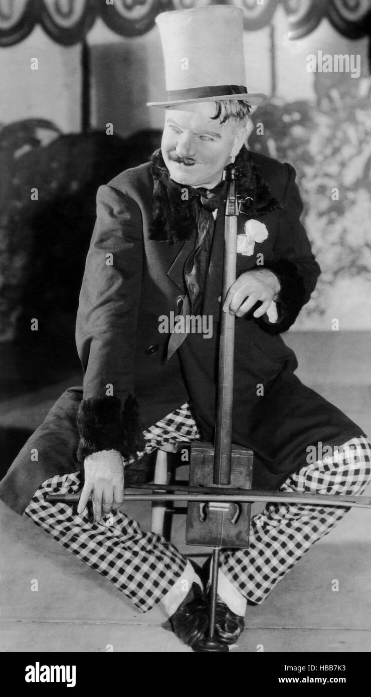 POPPY, W.C. Fields, on stage, Apollo Theater, ca. 1923 Stock Photo - Alamy