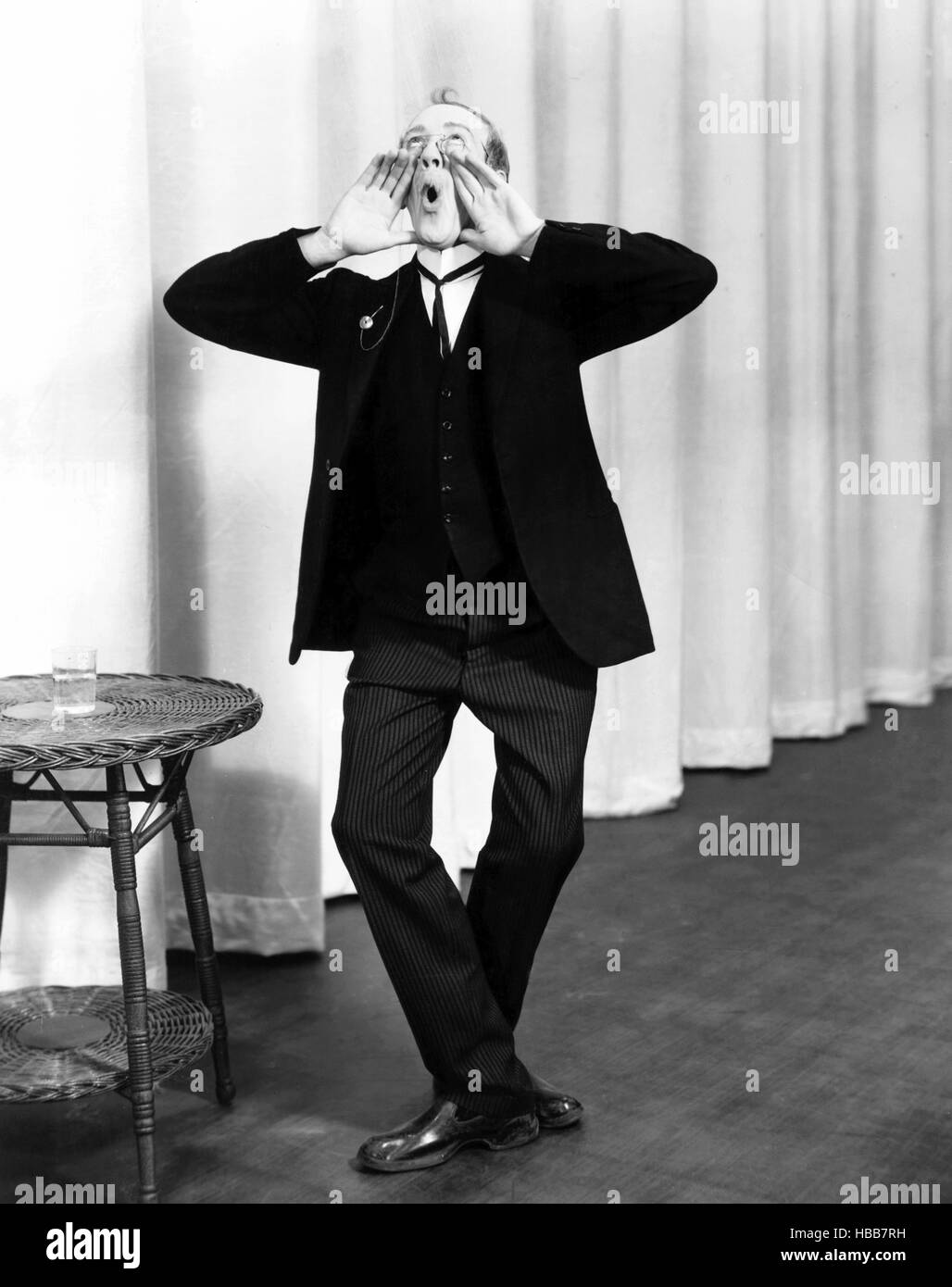 SET TO MUSIC, Richard Haydn, Music Box Theatre, New York, 1939 Stock ...