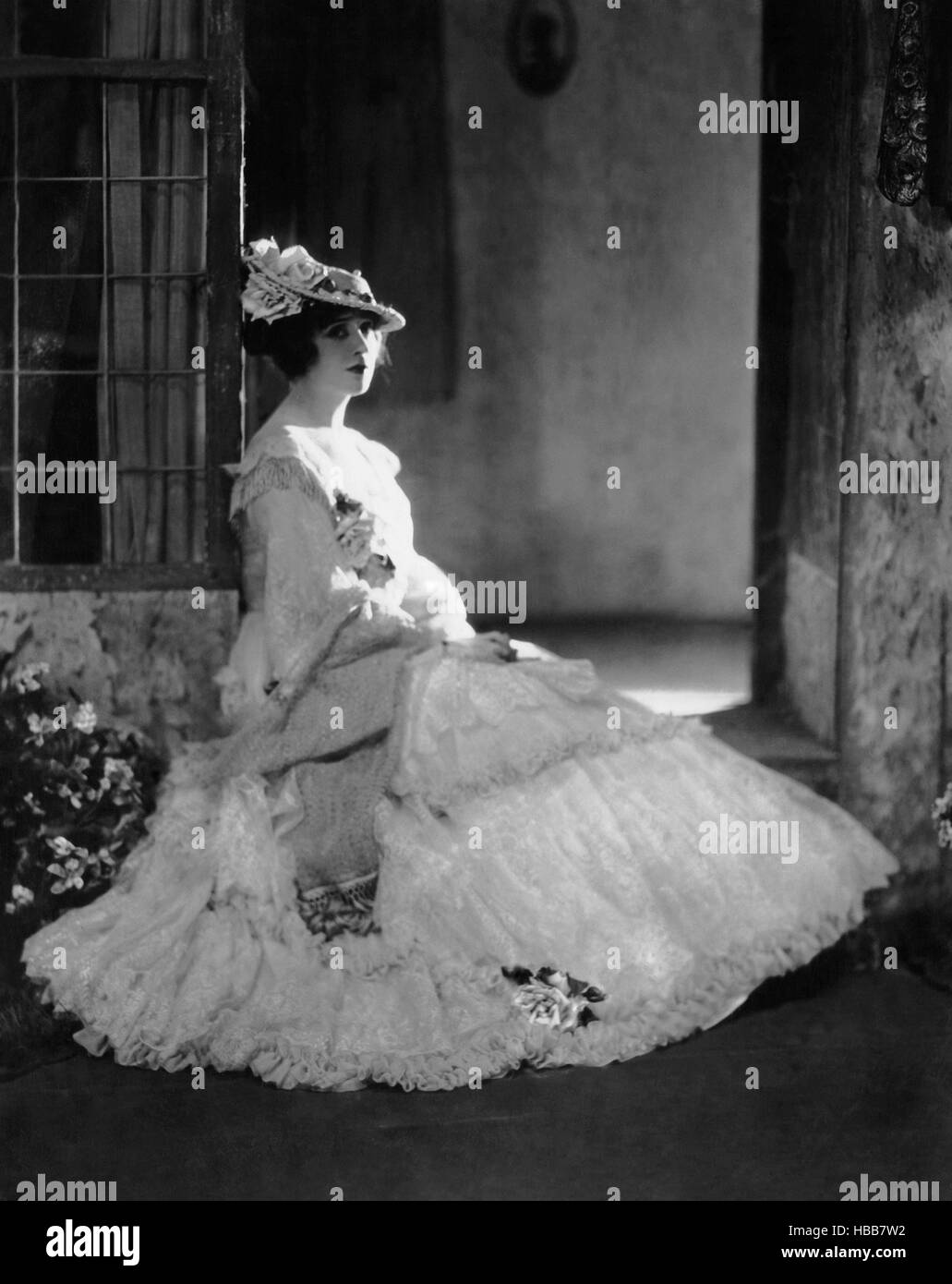 SMILIN' THROUGH, Jane Cowl, Broadhurst Theater, New York, 1919-20 Stock ...