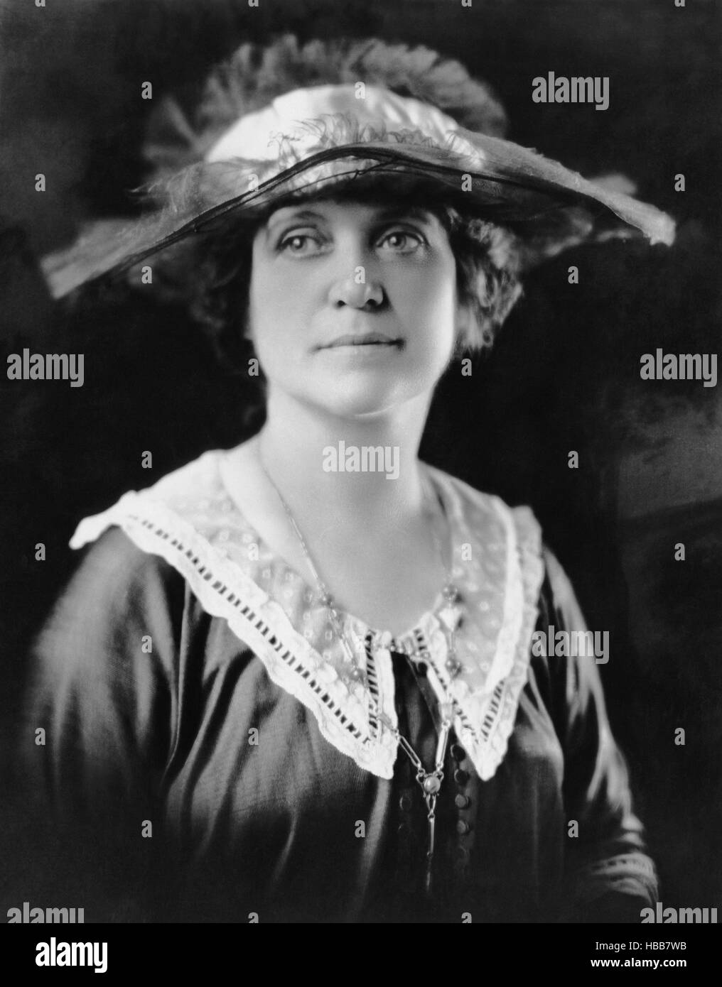SONNY, Emma Dunn, Cort Theater, New York, 1921 Stock Photo - Alamy