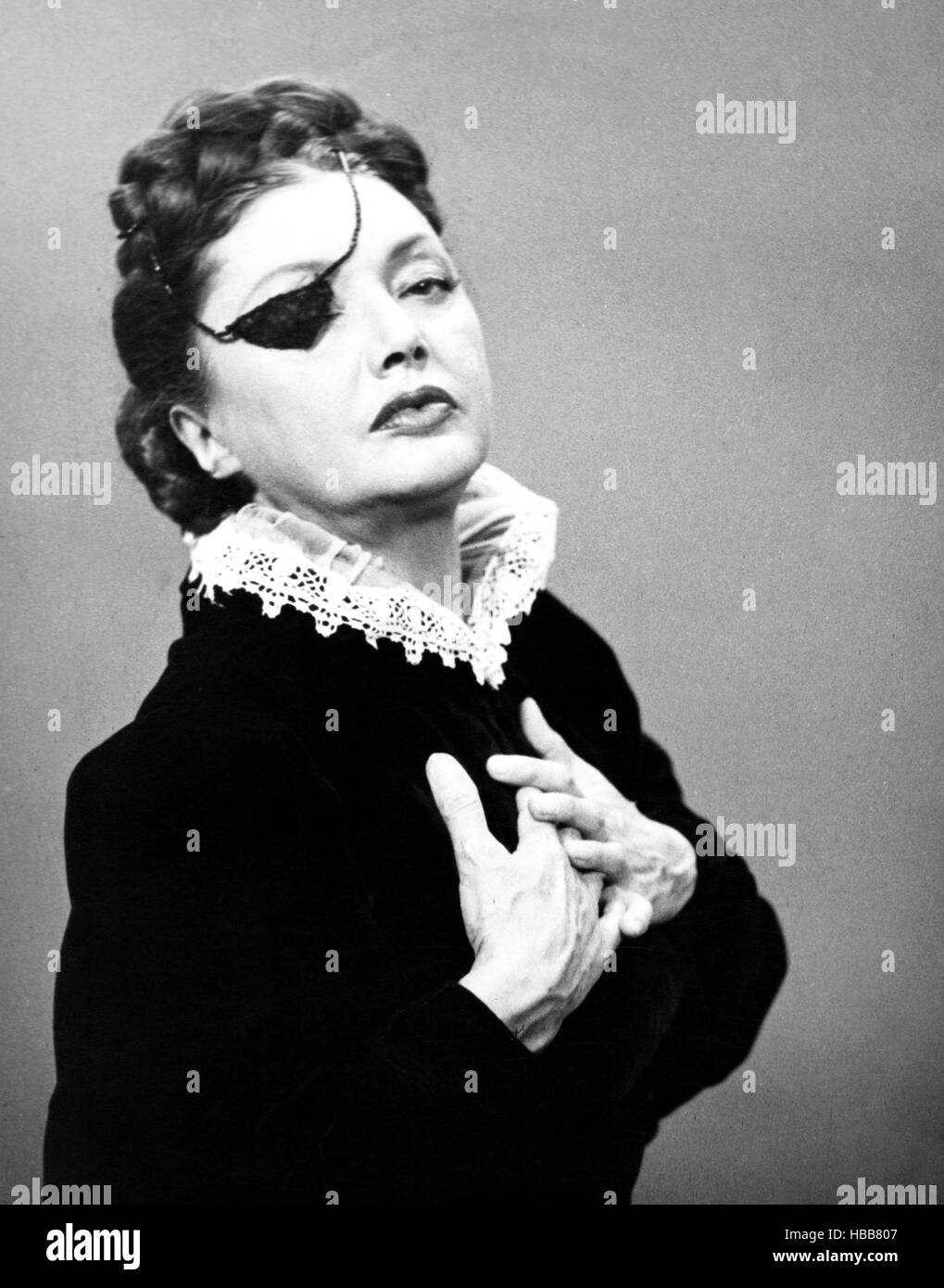 THAT LADY, Katharine Cornell, Martin Beck Theatre, New York, 1949-50 ...