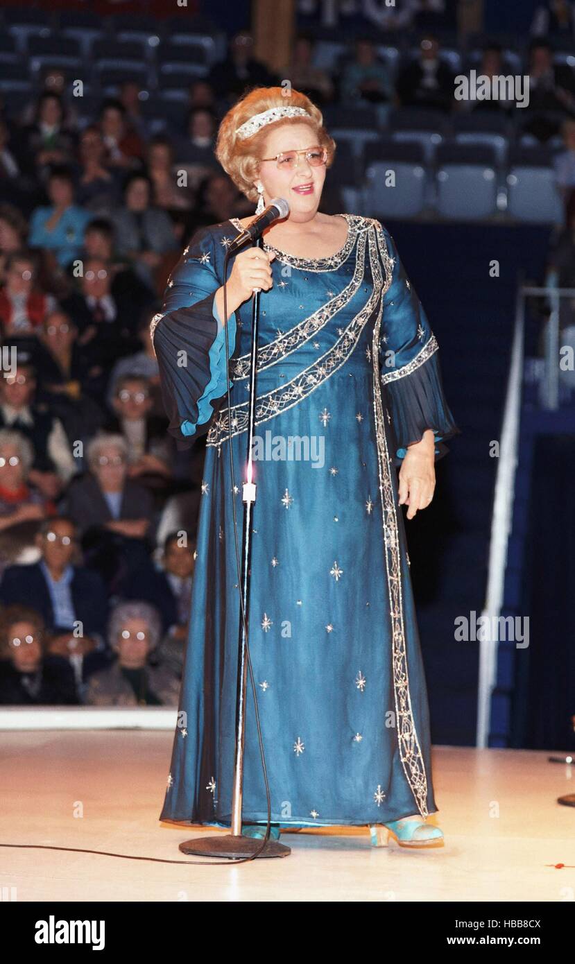 Kate Smith, 1975, Millrun Playhouse Theater in the Round, Niles ...