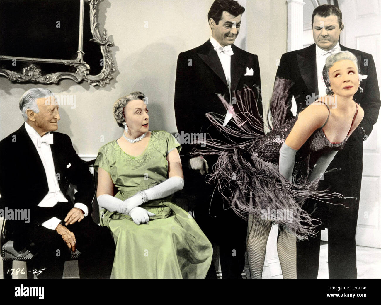 AIN'T MISBEHAVIN', back: Rory Calhoun, Jack Carson, front: Piper Laurie ...