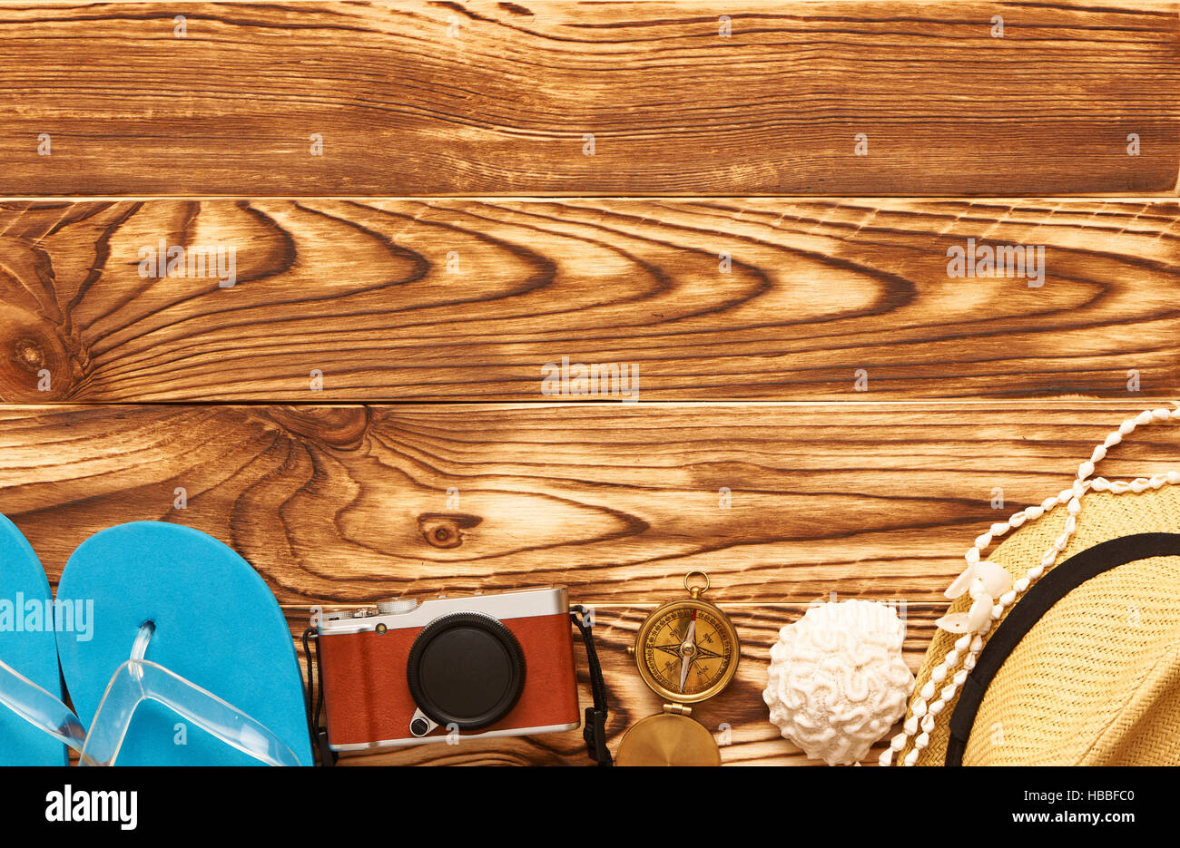 Beach flat hi-res stock photography and images - Alamy