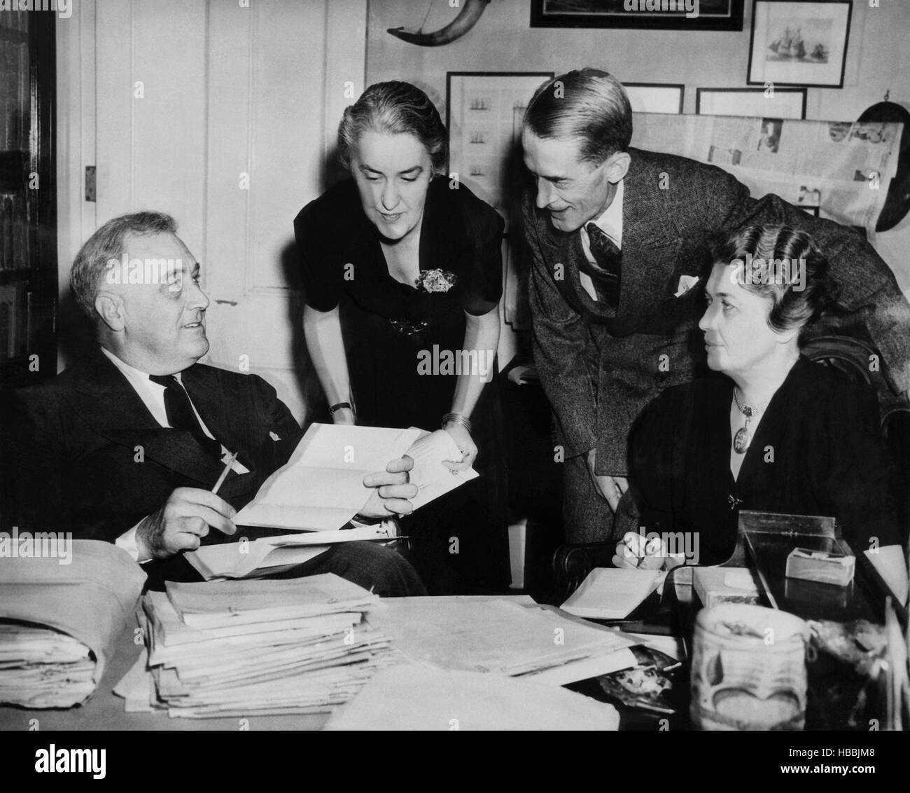 President Franklin D. Roosevelt, and his secretaries, l-r: Missy LeHand ...
