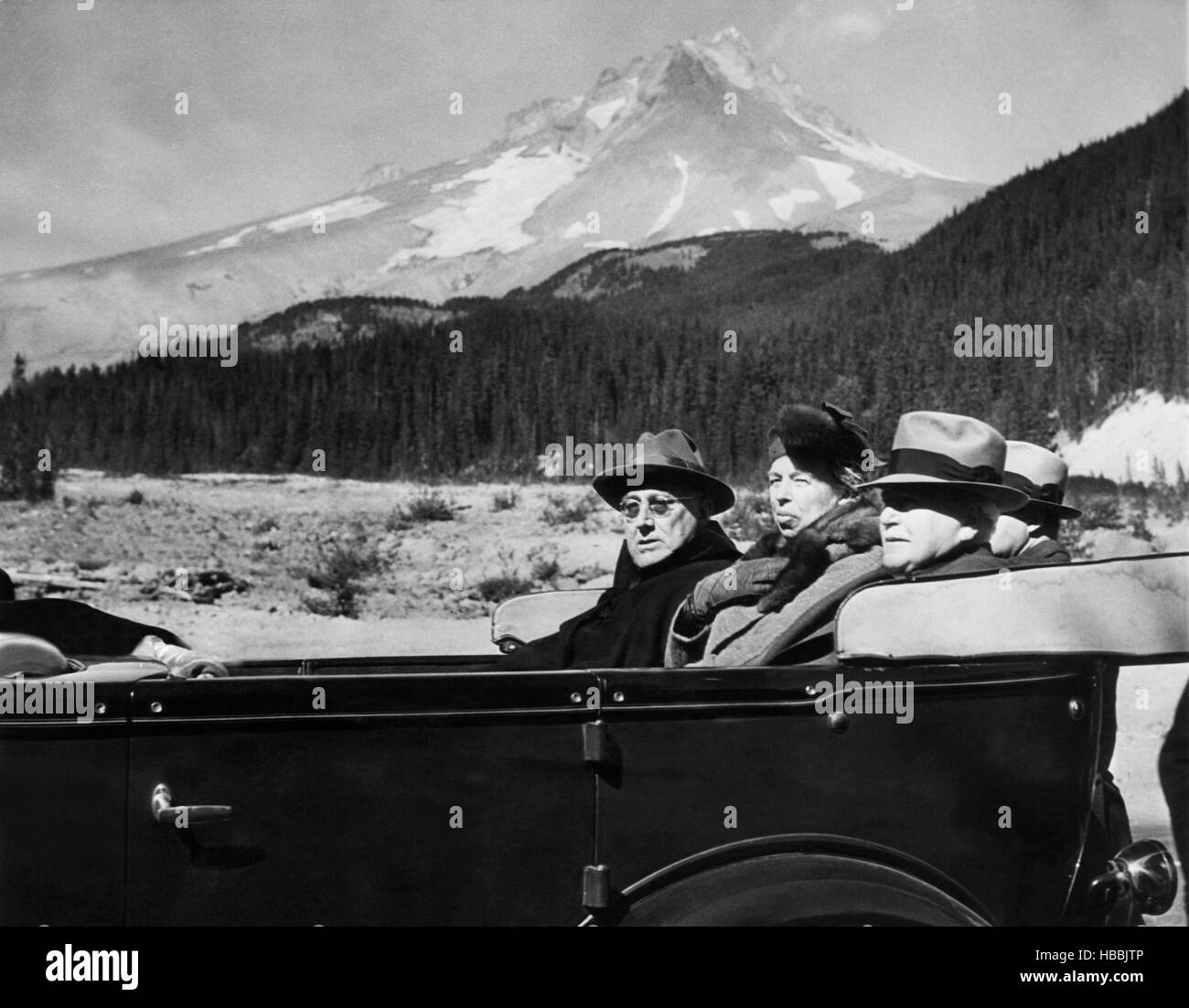 President Franklin D. Roosevelt, First Lady Eleanor Roosevelt, and ...