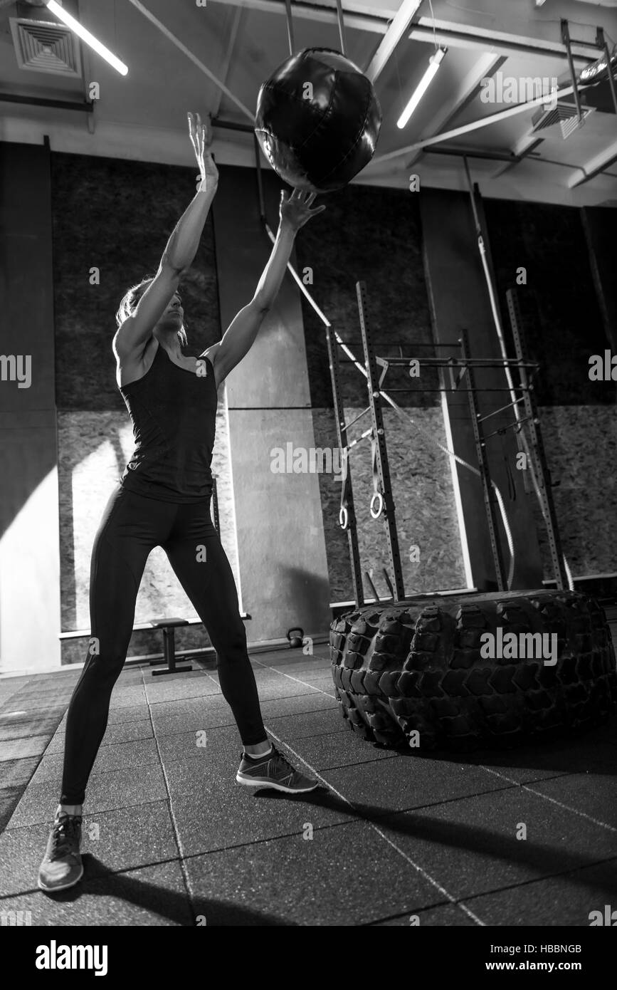 Catch ball hands hi-res stock photography and images - Alamy