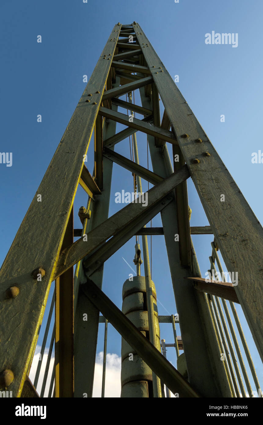 Gegengewicht counterweight hi-res stock photography and images - Alamy