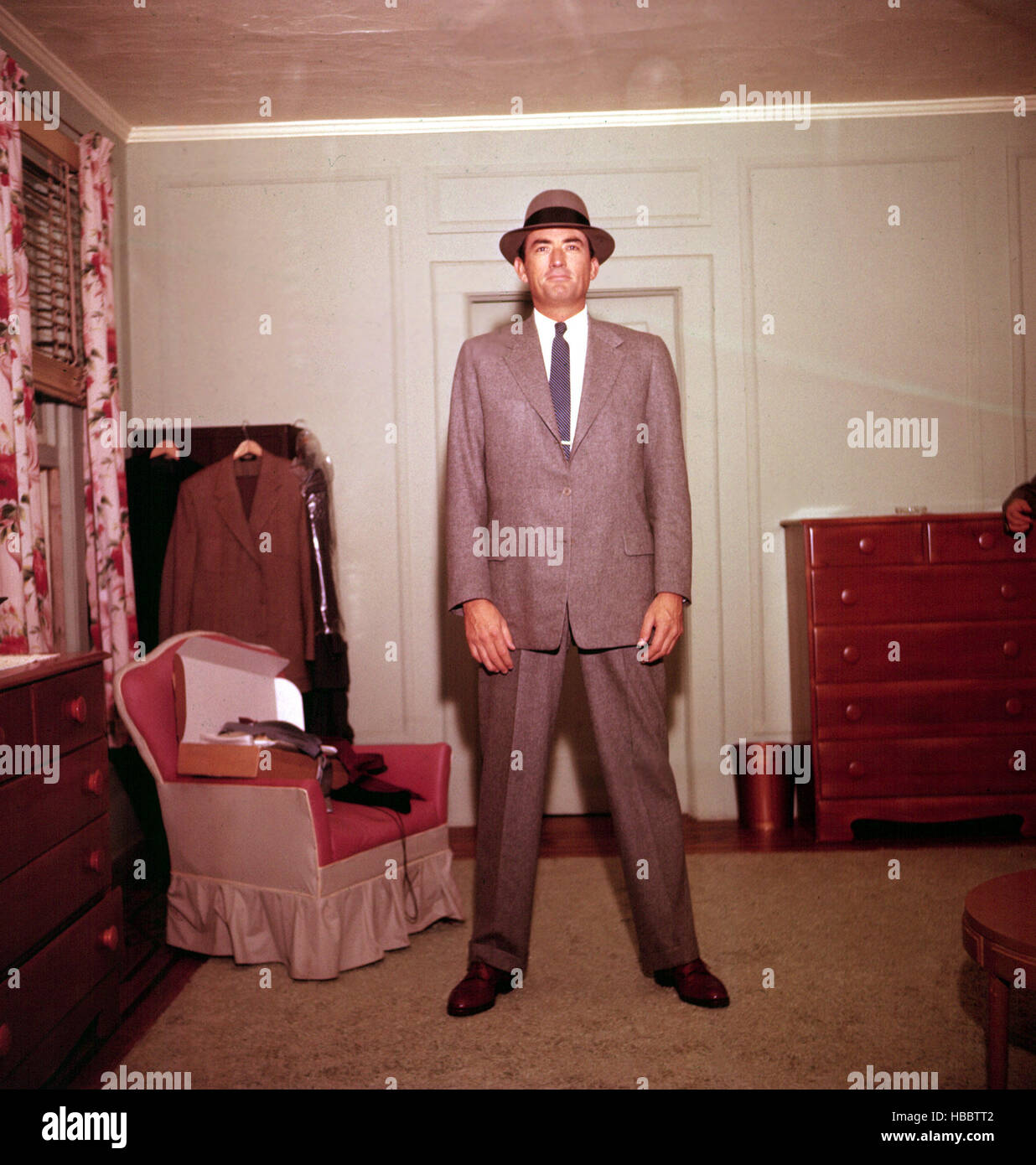 THE MAN IN THE GRAY FLANNEL SUIT, Gregory Peck, 1956. TM and Copyright ...