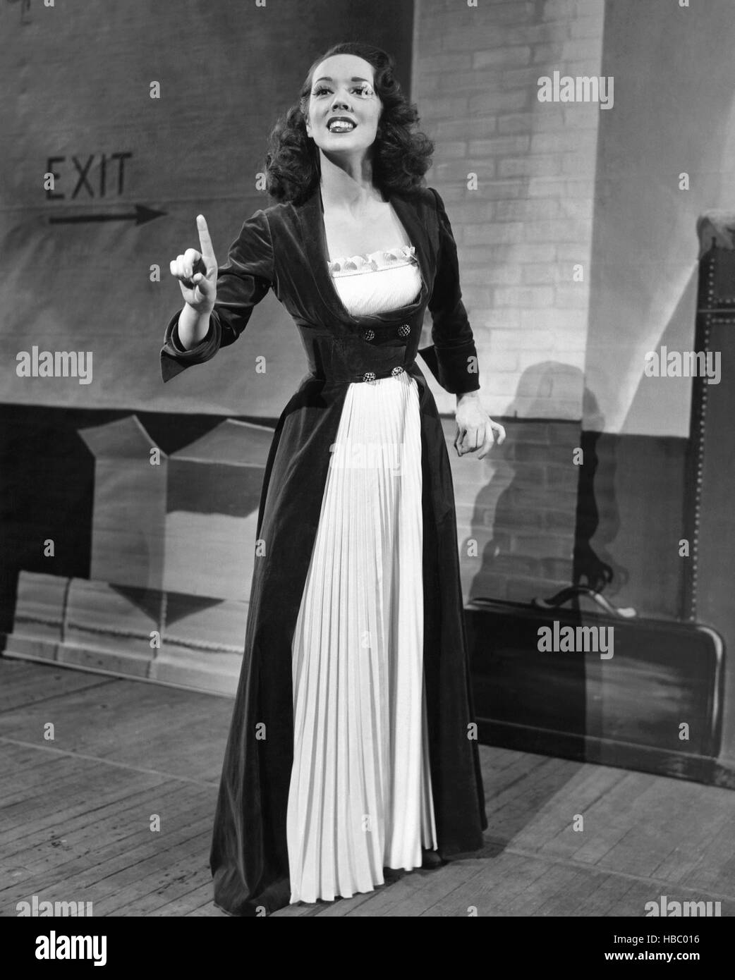 KISS ME KATE, Lisa Kirk, 1948 Broadway production Stock Photo - Alamy