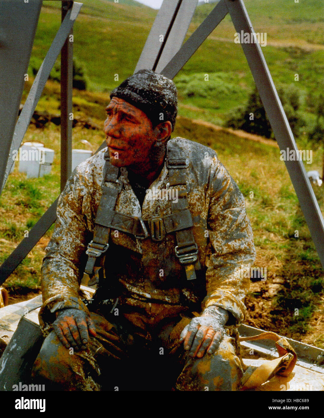 AMONG GIANTS, Pete Postlethwaite, 1998, © Fox Searchlight/courtesy ...