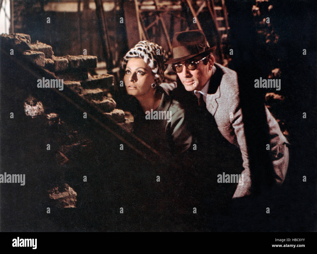 ARABESQUE, from left: Sophia Loren, Greogry Peck, 1966 Stock Photo - Alamy