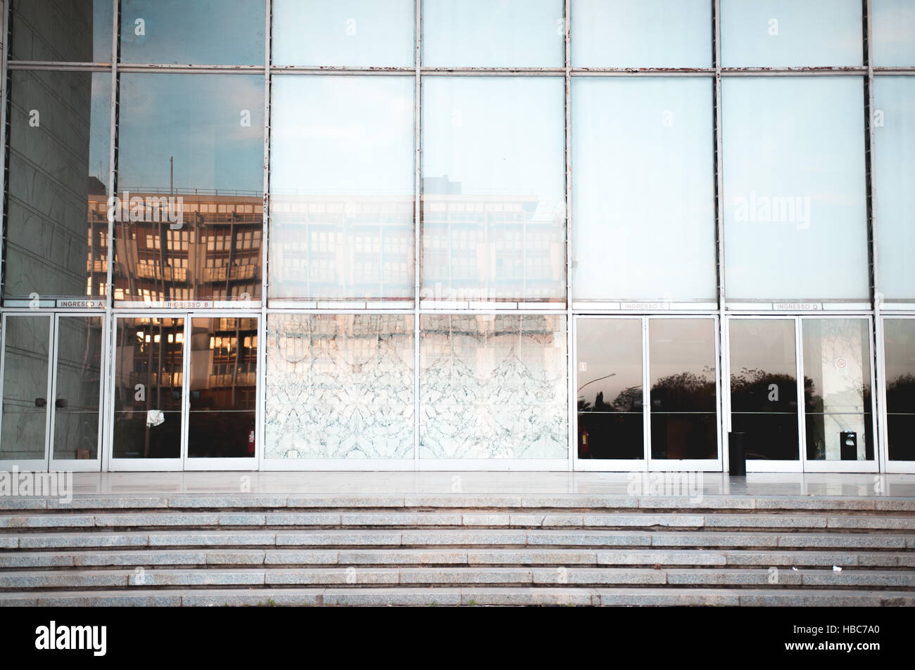 Front view of a building in Rome, Italy Stock Photo - Alamy