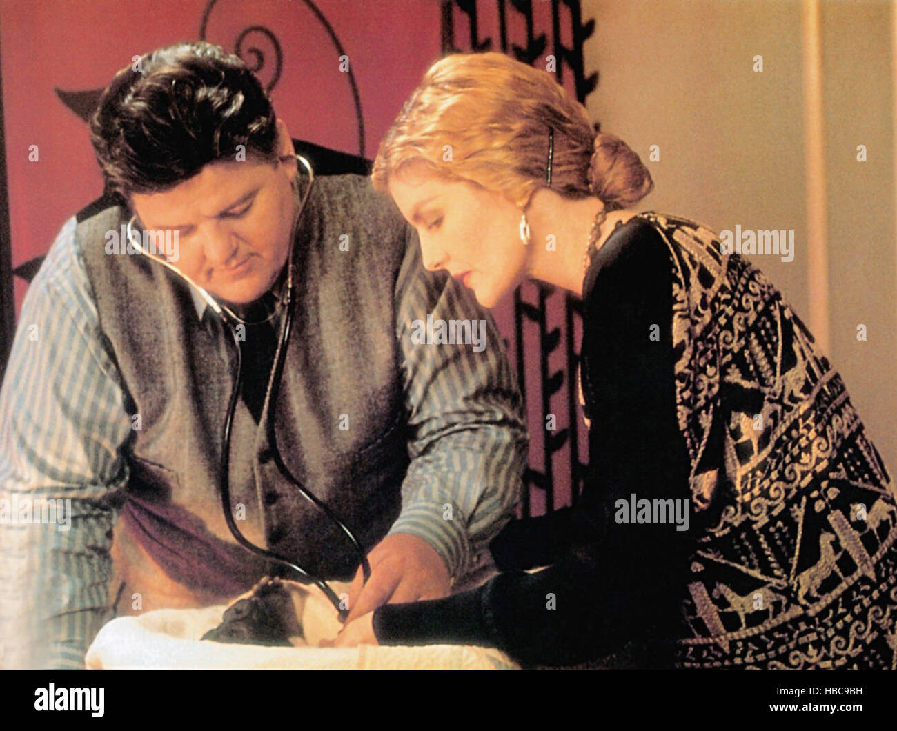 BUDDY, from left: Robbie Coltrane, Rene Russo, 1997, © Columbia ...
