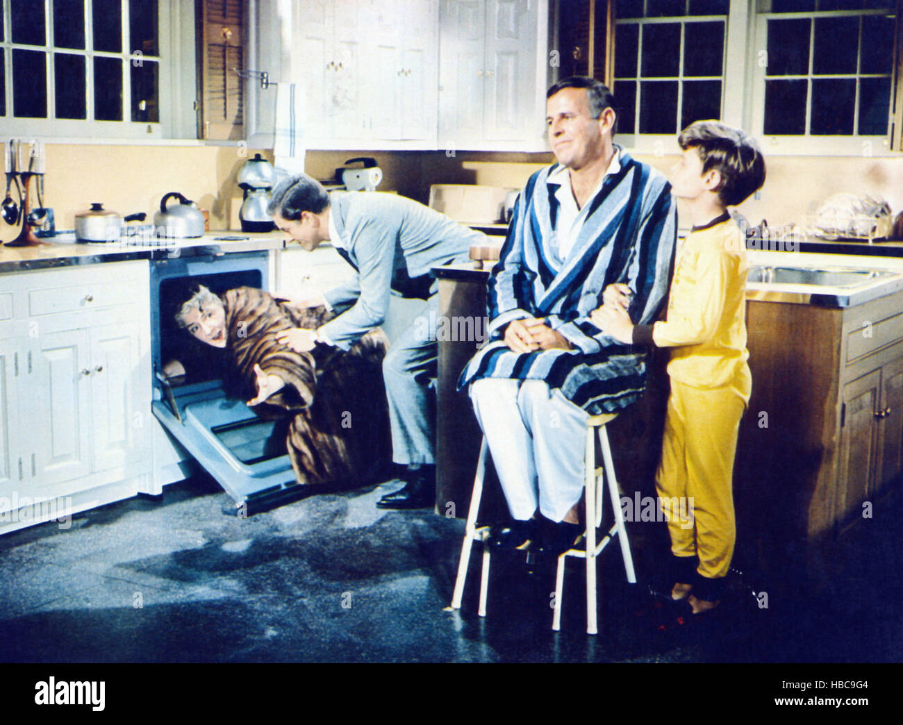 BYE BYE BIRDIE, from left: Maureen Stapleton, Dick Van Dyke, Paul Lynde ...