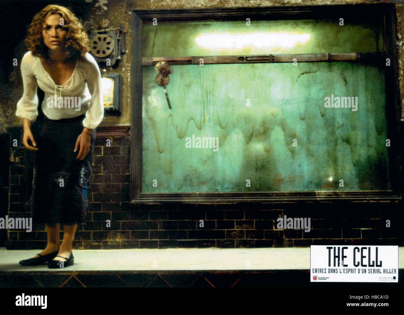 The cell 2000 jennifer lopez hi-res stock photography and images - Alamy