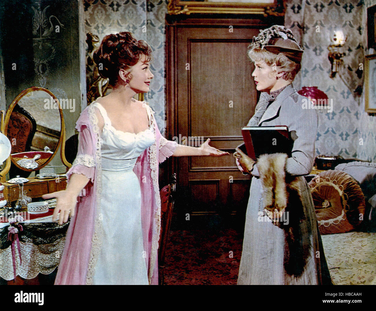 CIMARRON, Anne Baxter, Maria Schell, 1960 Stock Photo - Alamy