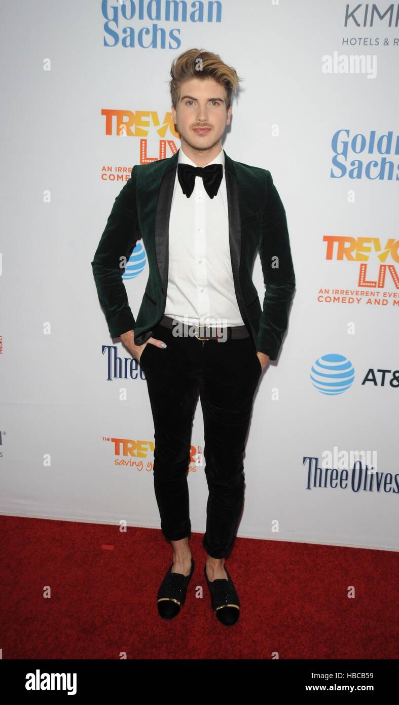 Beverly Hills, California. 4th Dec, 2016. Joey Graceffa at arrivals for ...