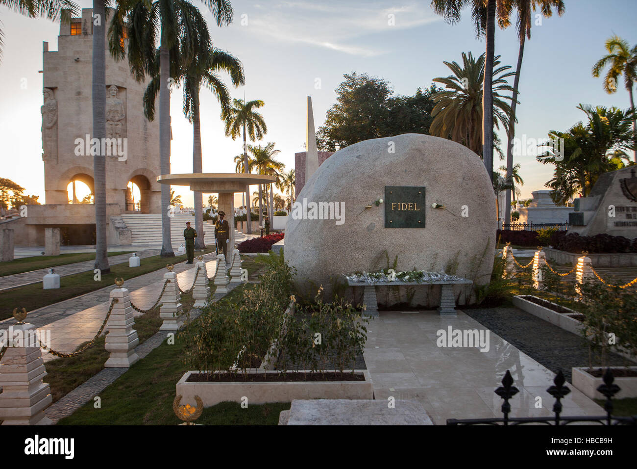 Fidel castro grave hi-res stock photography and images - Alamy