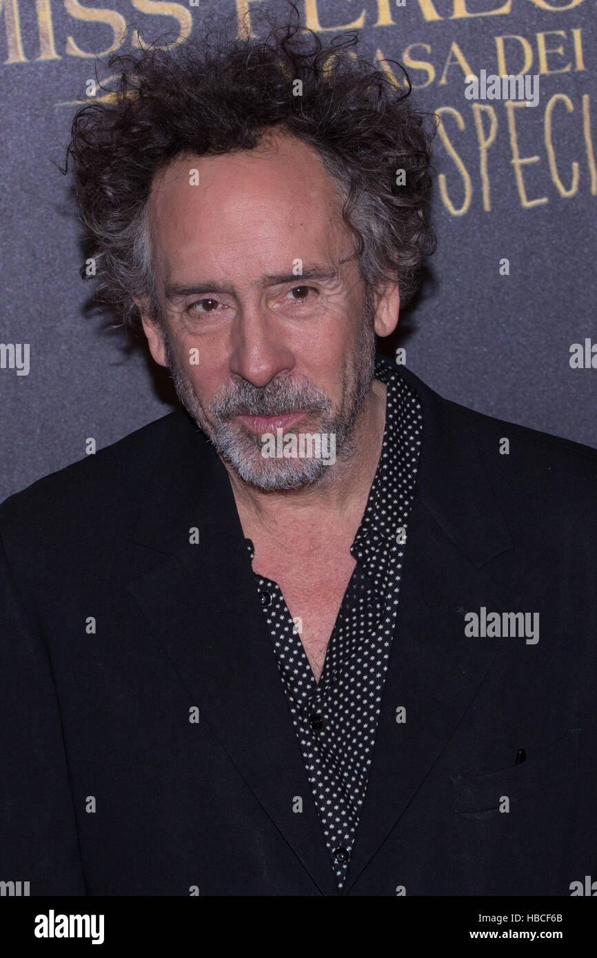 Tim burton red carpet hi-res stock photography and images - Alamy