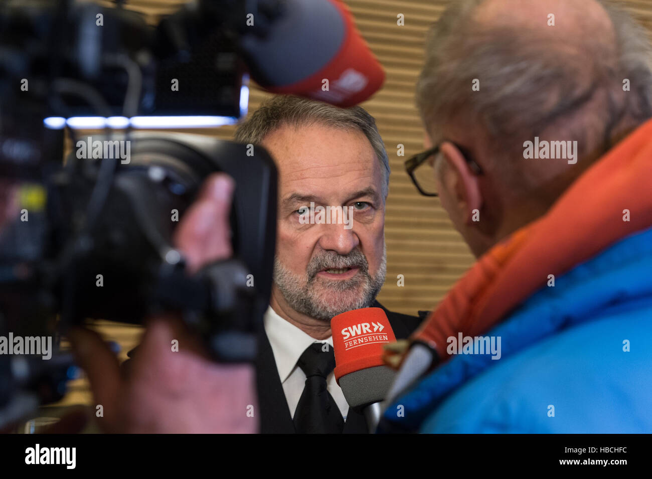 Freiburg, Germany. 3rd Dec, 2016. Freiburg police president Bernhard ...
