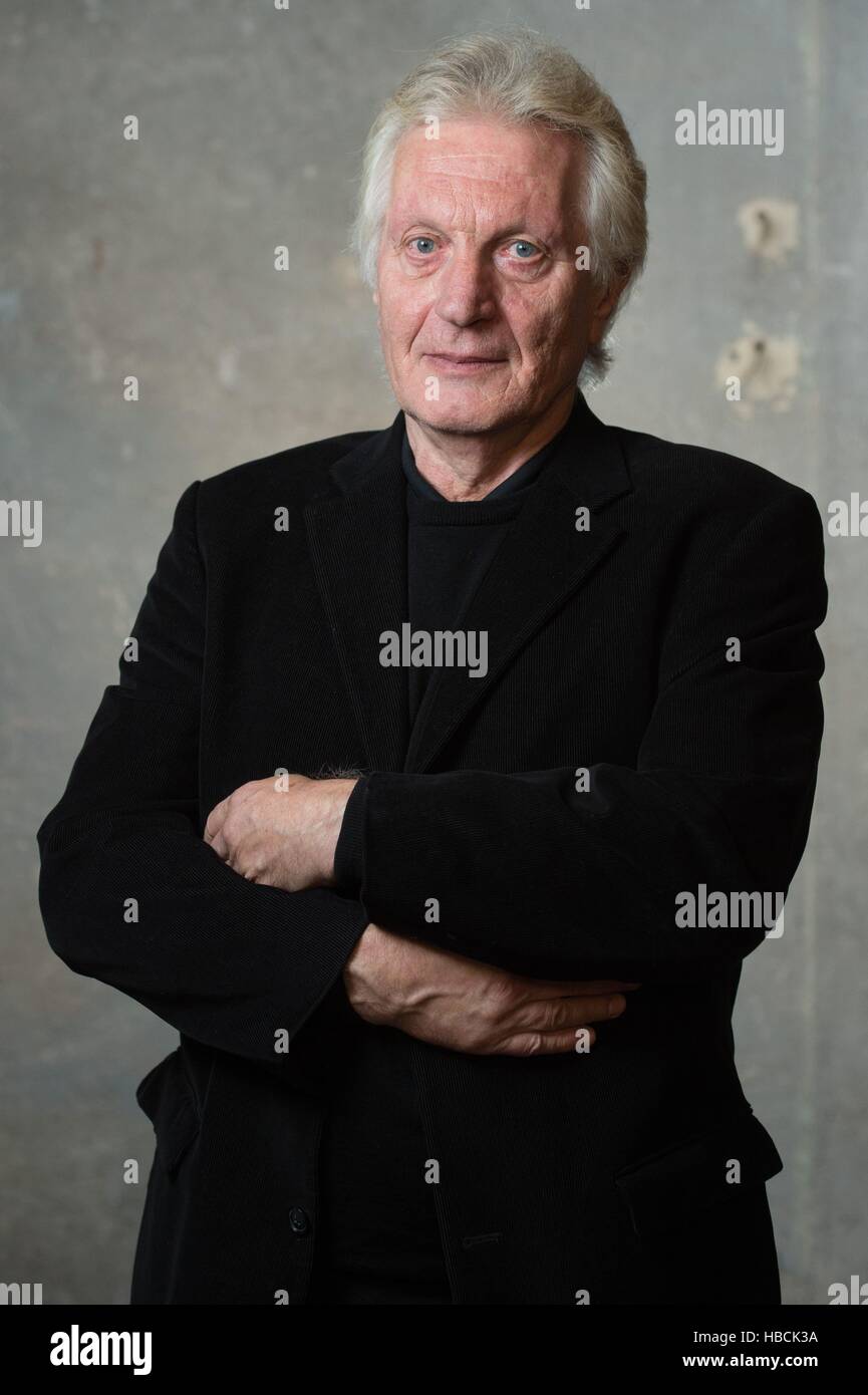 Dresden, Germany. 06th Dec, 2016. The German-Italian art collector ...