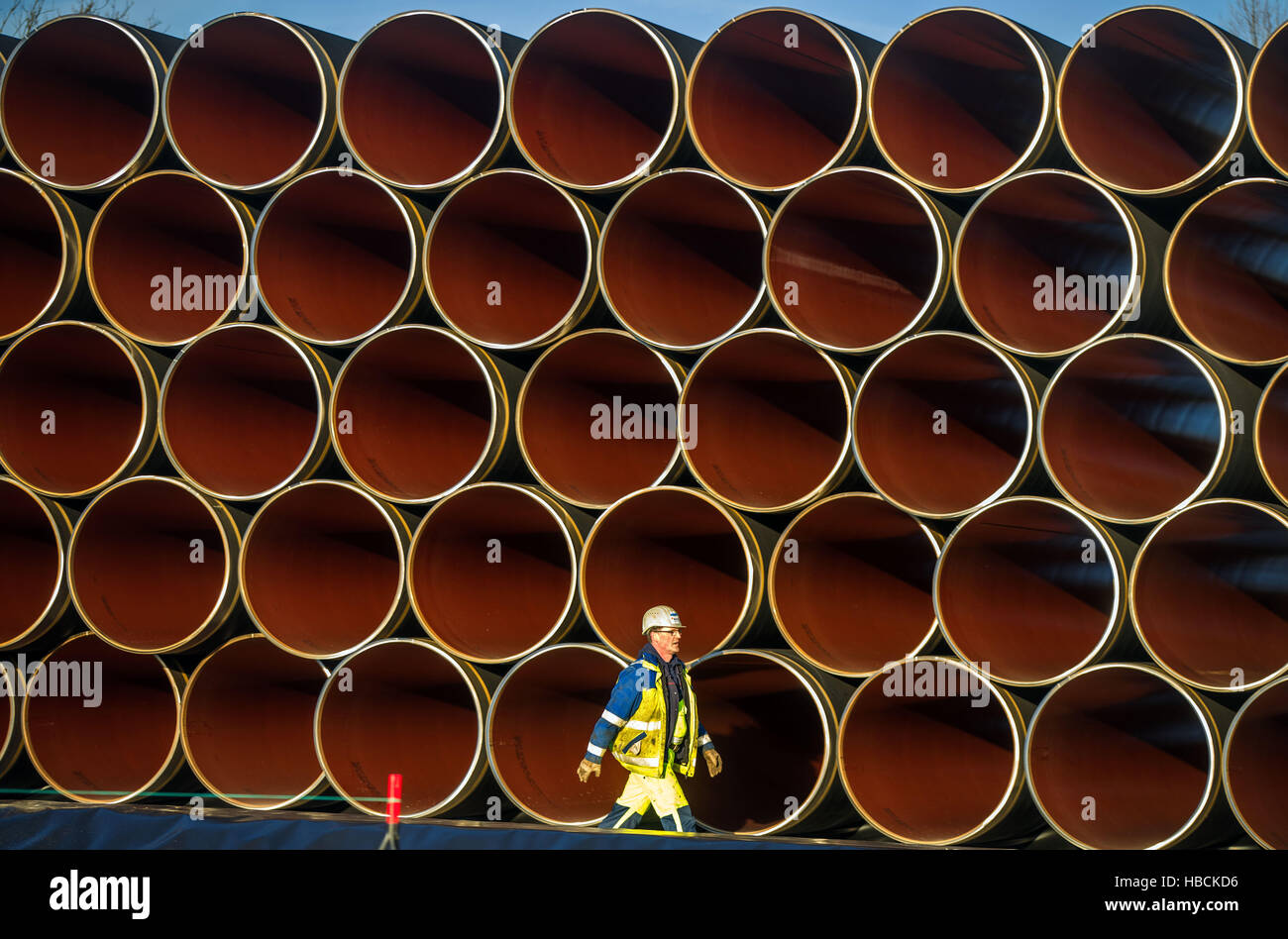 Inspects pipes nord stream pipeline hi-res stock photography and images ...