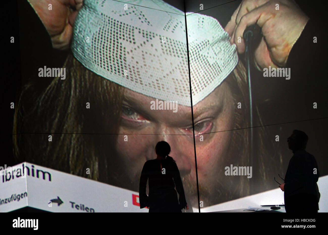 Berlin, Germany. 06th Dec, 2016. Actors Almut Zilcher as Aisha and ...