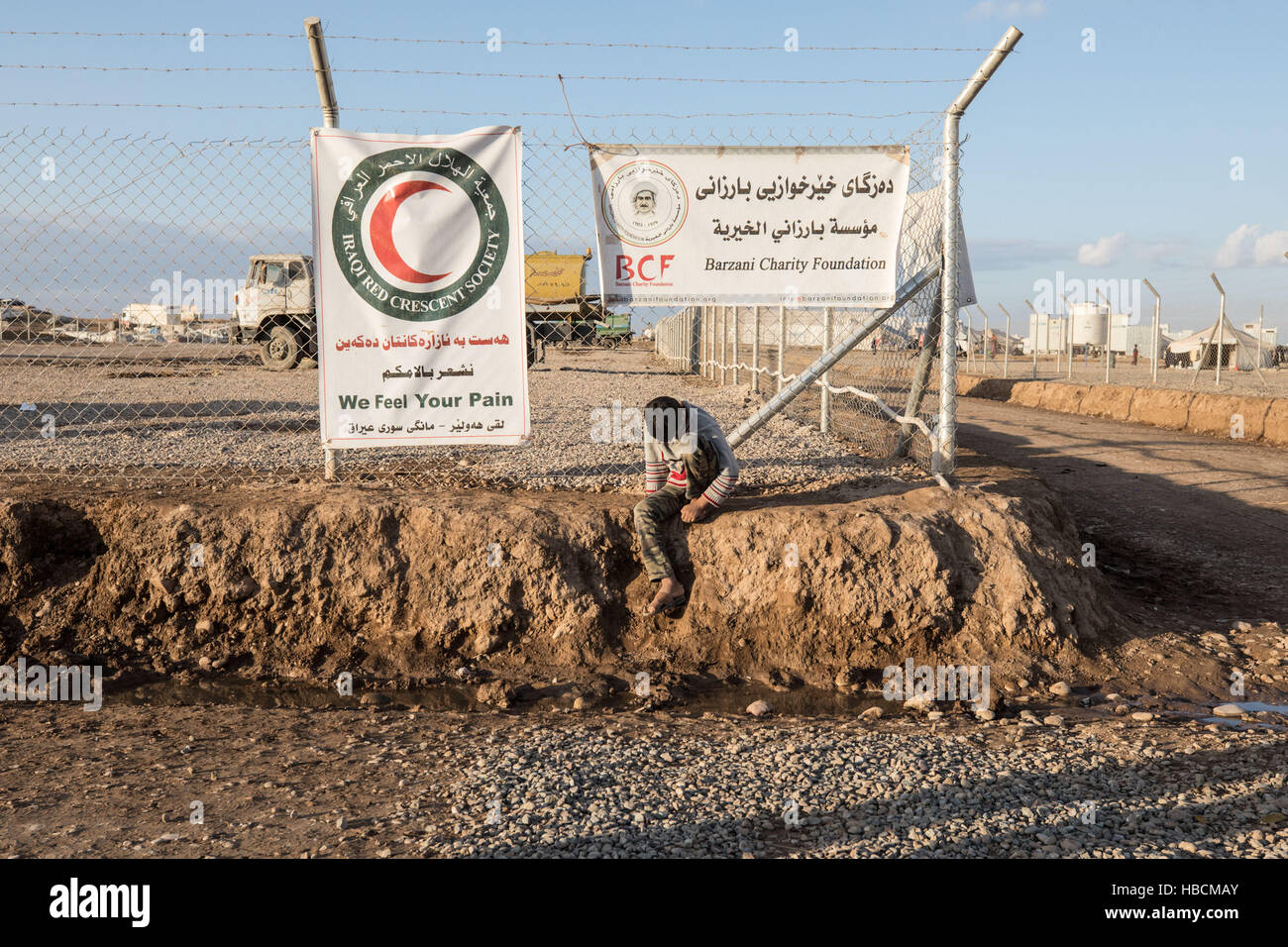 Hasansham, Ninewa Province, IRAQ. 3rd Dec, 2016. Newly displaced ...