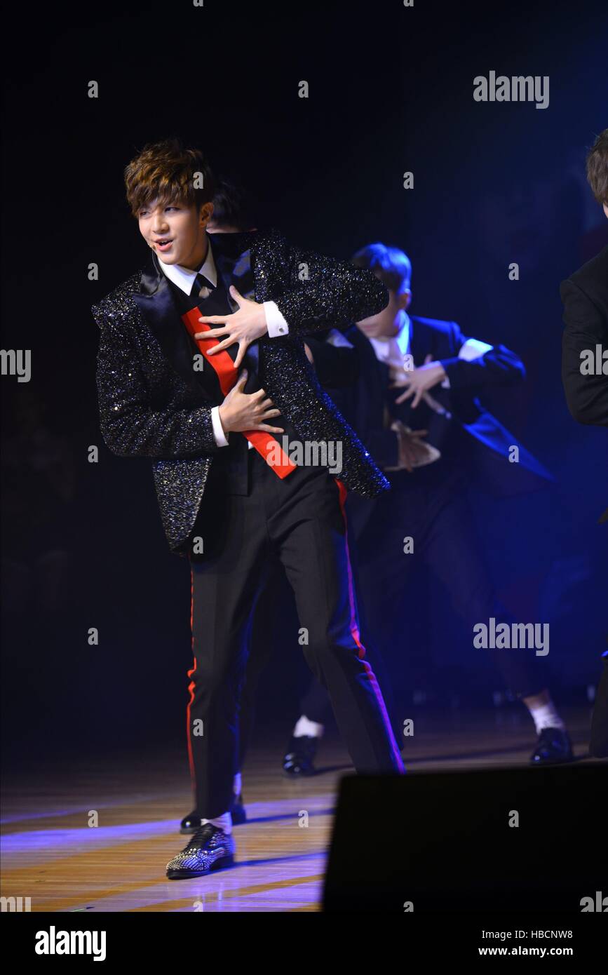 Seoul, Korea. 06th Dec, 2016. Park Sang Hyun holds showcase to promote ...