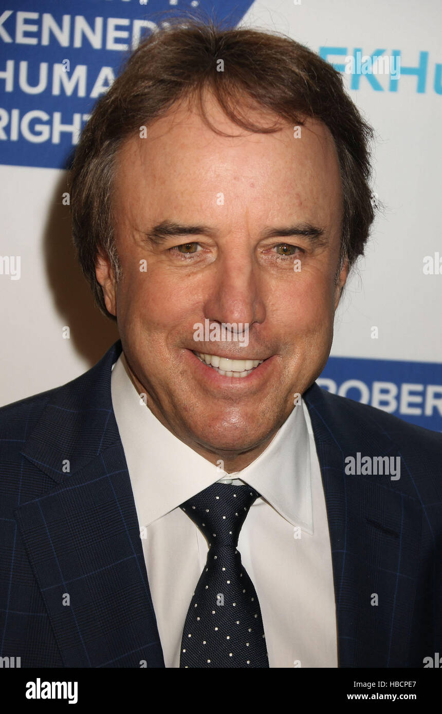 New York, New York, USA. 6th Dec, 2016. Comedian KEVIN NEALON attends ...