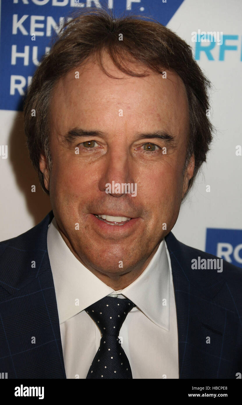 New York, New York, USA. 6th Dec, 2016. Comedian KEVIN NEALON attends ...