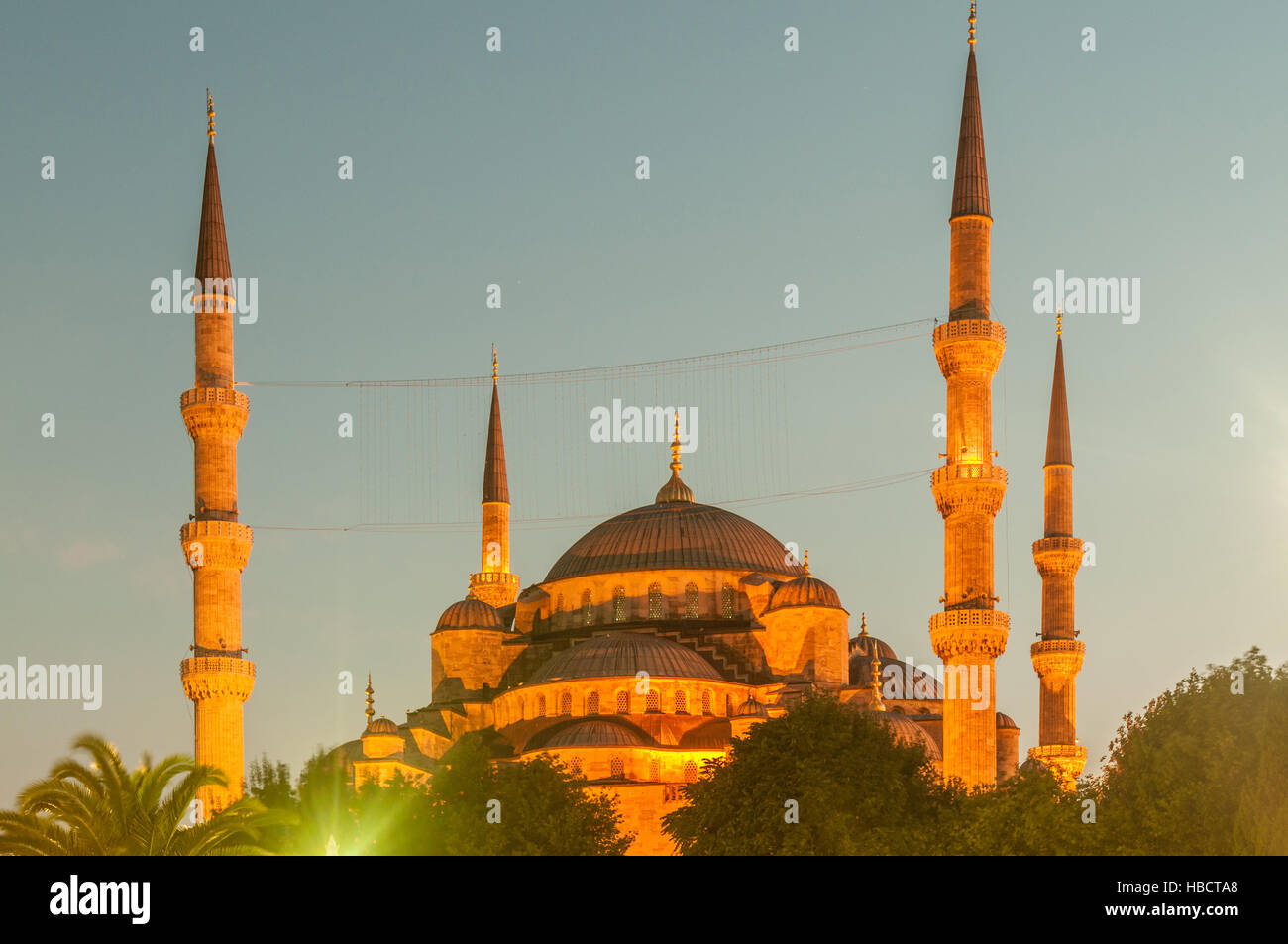 Famous mosque in turkish city of Istanbul Stock Photo - Alamy