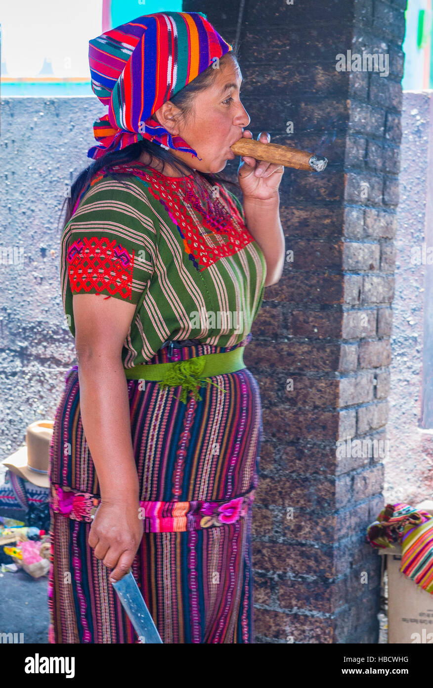 Guatemalan indian woman hi-res stock photography and images - Alamy