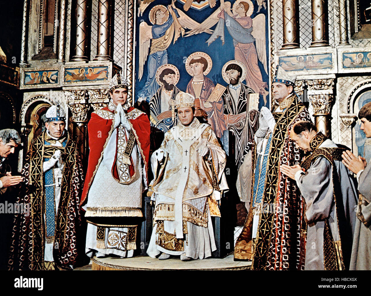 BECKET, Richard Burton (center), 1964 Stock Photo - Alamy