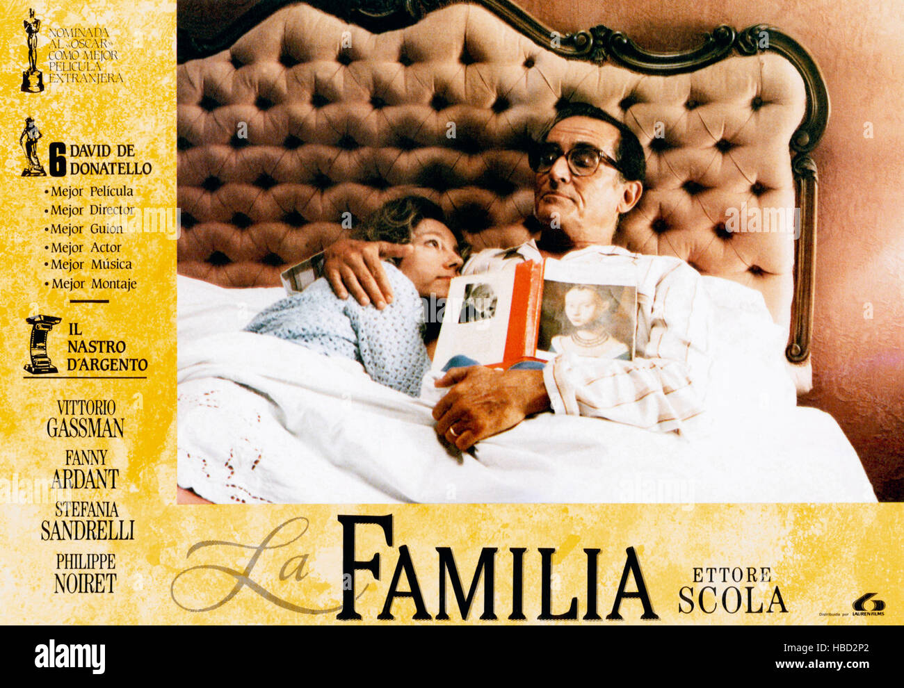 THE FAMILY, (aka LA FAMIGLIA, aka LA FAMILIA), from left: Stefania ...