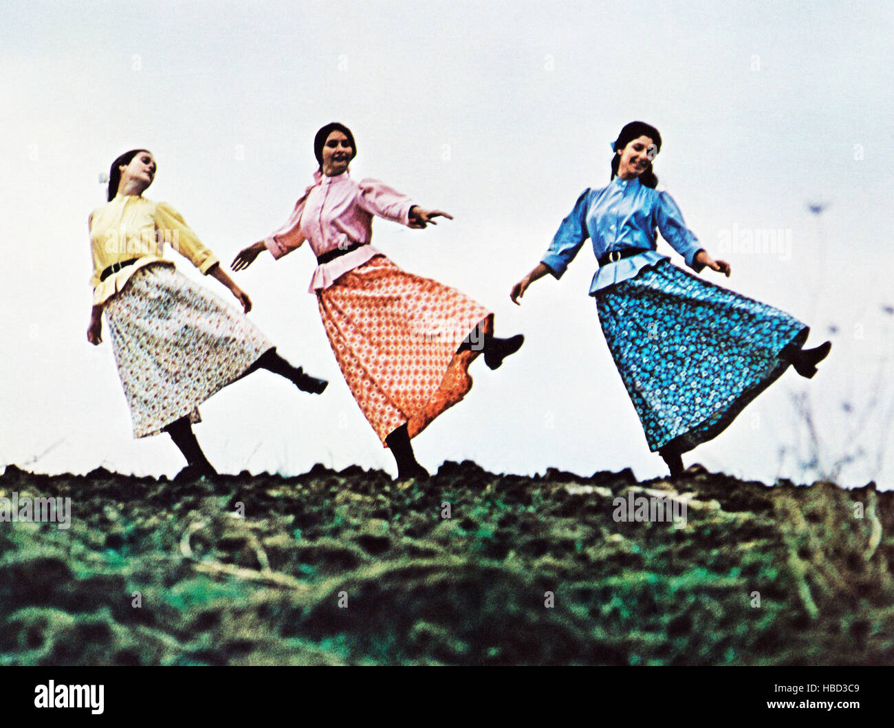 FIDDLER ON THE ROOF, from left: Neva Small, Michele Marsh, Rosalind ...